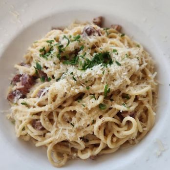 AMARO BISTRO - Updated December 2025 - 730 Photos & 546 Reviews - 18333 ...