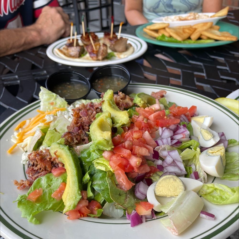 KELLY’S TAVERN - 120 Photos & 127 Reviews - 1412 Greenbrier Pkwy ...