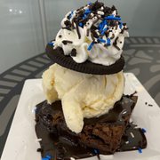 OREO CAFÉ - 89 Photos & 26 Reviews - 1 American Dream Ways, East ...
