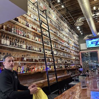 PURGATORY CRAFT BEER AND WHISKEY BAR - Updated August 2025 - 178 Photos ...