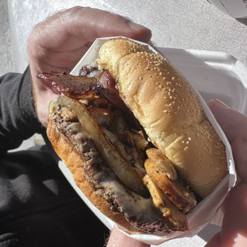 K & M DRIVE-IN - Updated October 2025 - 198 Photos & 583 Reviews - 3414 ...