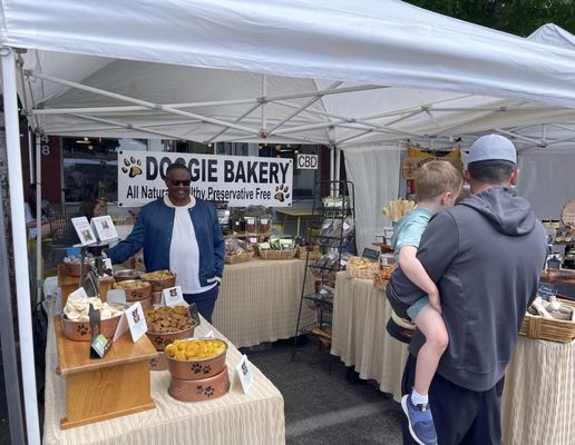 NORTHWEST CROSSING FARMERS MARKET - Updated August 2025 - 83 Photos ...