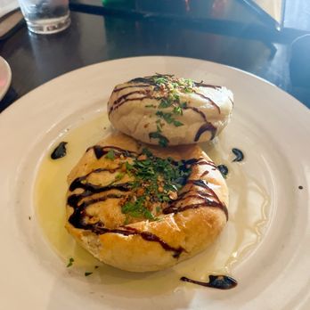 NAPOLIS ITALIAN KITCHEN & MARKET - Updated August 2024 - 290 Photos ...