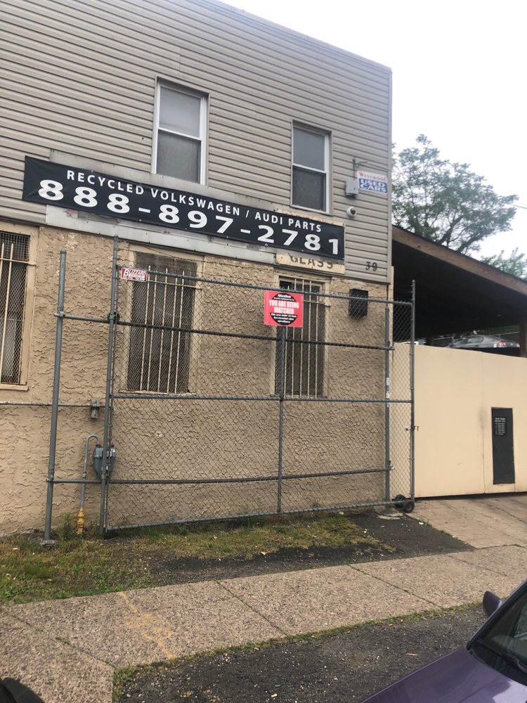 AUTO HAAS - Updated April 2024 - 16 Reviews - 39 Summer St, Paterson ...