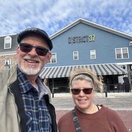 DISTRICT 37 KITCHEN & TAPHOUSE - Updated June 2025 - 154 Photos & 92 ...