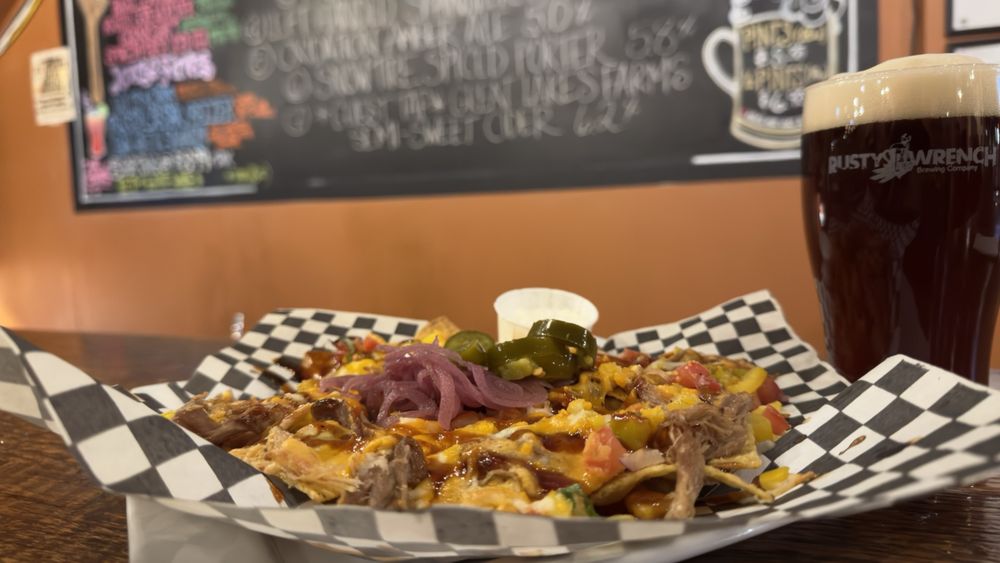 RUSTY WRENCH BREWING COMPANY - Updated December 2025 - 9 Front St W ...