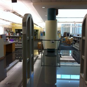 STUDIO CITY BRANCH LIBRARY - Updated April 2025 - 26 Photos & 75 ...