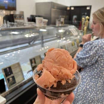 BROOKERS FOUNDING FLAVORS ICE CREAM - Updated March 2025 - 32 Photos ...