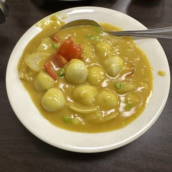 GOLDEN TREE RESTAURANT - Updated October 2024 - 380 Photos & 243 ...