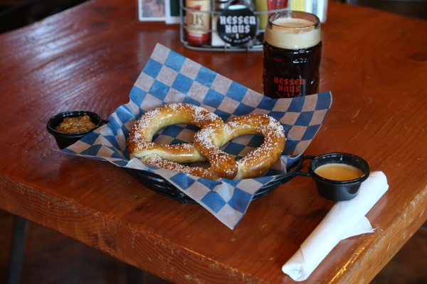 HESSEN HAUS - Updated December 2025 - 441 Photos & 423 Reviews - 101 ...