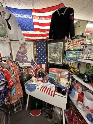 THORP FRUIT & ANTIQUE MALL - Updated October 2025 - 250 Photos & 114 ...