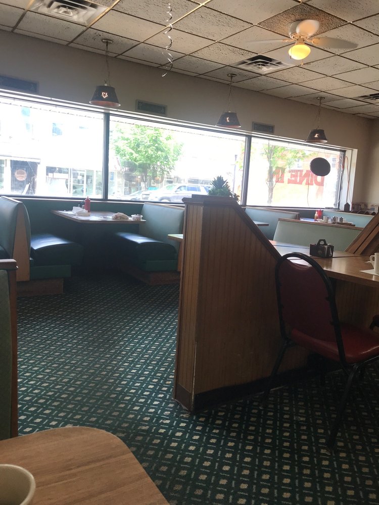 COUNTRY KITCHEN & PIZZERIA - Updated May 2025 - 10 Reviews - 34 Main St ...