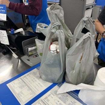 WALMART - Updated November 2025 - 171 Photos & 237 Reviews - 2050 W ...