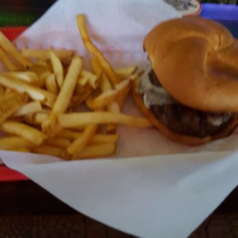 SHOOTS BAR & GRILL - Updated October 2024 - 37 Photos & 29 Reviews ...