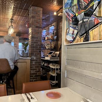 IRON VINE - Updated October 2024 - 503 Photos & 471 Reviews - 992 Main ...