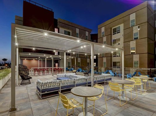 CURRIE HALL - Updated June 2026 - 31 Photos & 41 Reviews - 2215 E ...