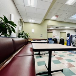 MONTEFIORE MEDICAL CENTER - 15 Photos & 28 Reviews - 111 E 210th St ...