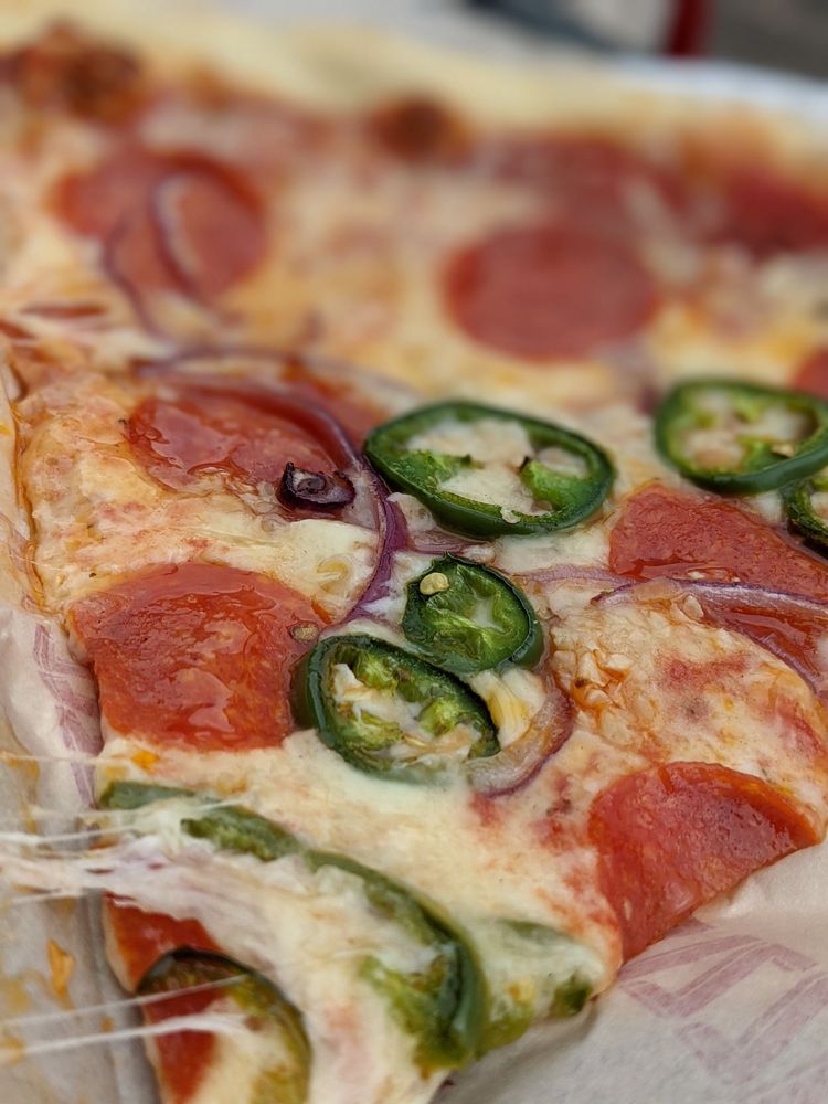 SIZZLE PIE - Updated August 2025 - 787 Photos & 934 Reviews - 949 SW ...