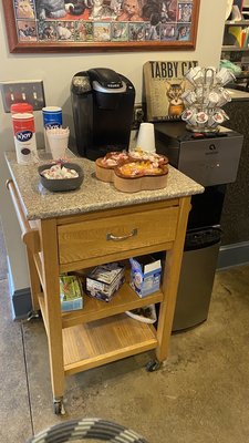 MONROE ROAD ANIMAL HOSPITAL - Updated July 2025 - 21 Photos & 65 ...