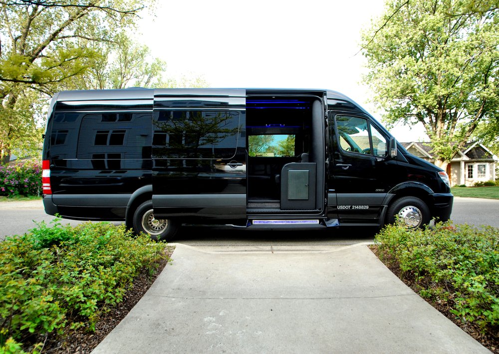 LIMO EXPRESS - Updated May 2026 - 17 Photos & 24 Reviews - 5390 ...