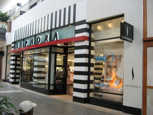 SEPHORA - 31 Photos & 32 Reviews - 6910 Fayetteville Rd, Durham, North ...