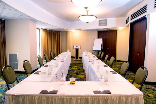 DOUBLETREE BY HILTON HOTEL PORTLAND, ME - Updated March 2026 - 243 ...