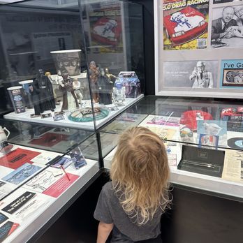 HARLAND SANDERS CAFE AND MUSEUM - Updated January 2025 - 642 Photos ...