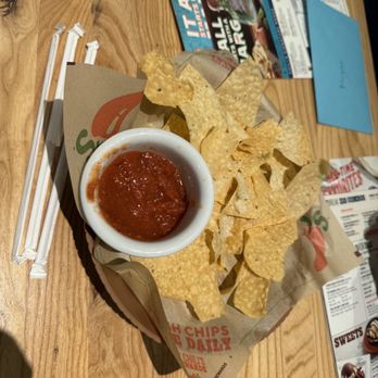 CHILI’S - Updated May 2024 - 313 Photos & 240 Reviews - 10340 N ...