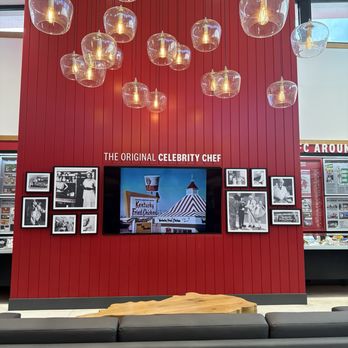 HARLAND SANDERS CAFE AND MUSEUM - Updated April 2026 - 770 Photos & 183 ...