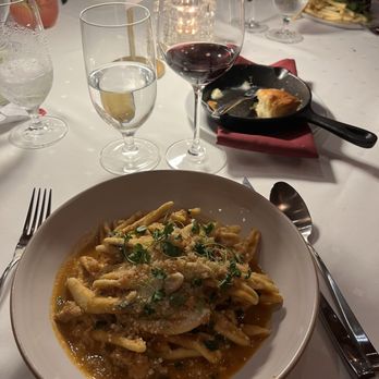 JOHN ASH - Updated April 2025 - 711 Photos & 563 Reviews - 4330 Barnes ...