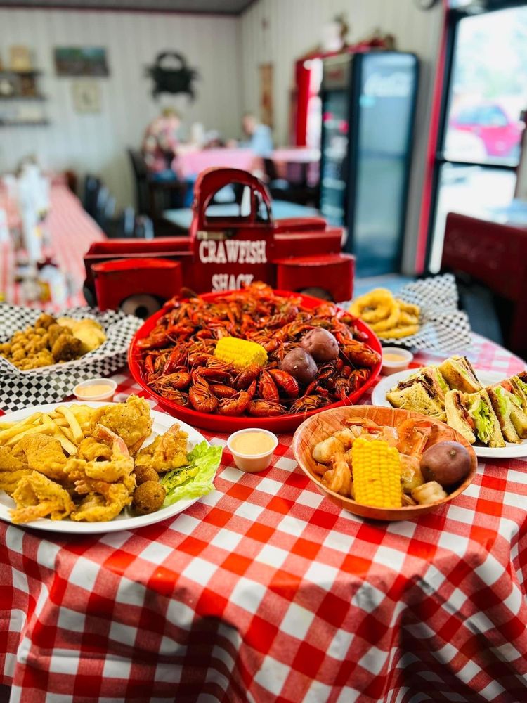 CRAWFISH SHACK - Updated October 2025 - 20 Photos - 302 Elm St ...