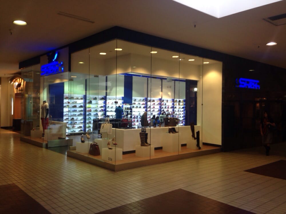 SHEIKH SHOES - Updated April 2025 - 21880 Hawthorne Blvd, Torrance ...