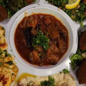 AL NATOUR RESTAURANT - Updated July 2024 - 668 Photos & 474 Reviews ...