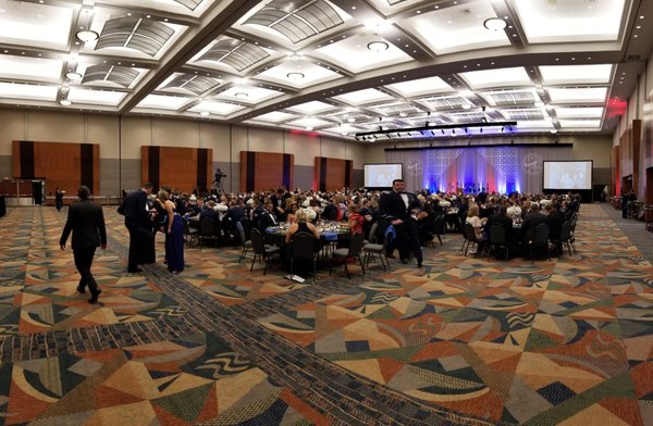 CHI HEALTH CENTER OMAHA - Updated July 2025 - 159 Photos & 80 Reviews ...