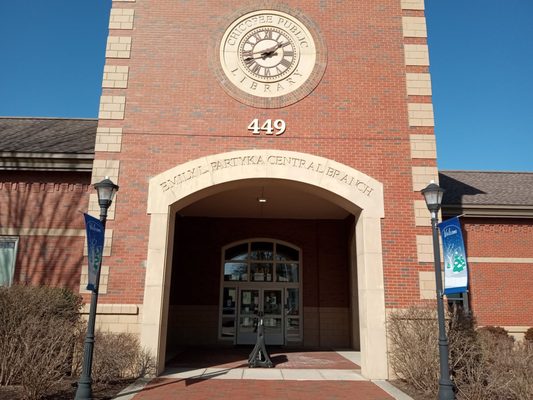 CHICOPEE PUBLIC LIBRARY - Updated December 2025 - 69 Photos - 449 Front ...