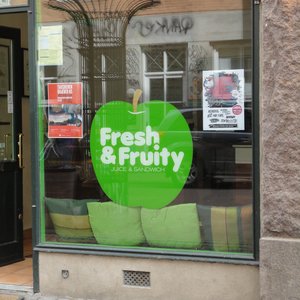 JUICY - Updated September 2024 - 15 Photos - Istedgade 86, København ...