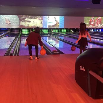 BOWLERO FULLERTON - Updated September 2025 - 159 Photos & 199 Reviews ...