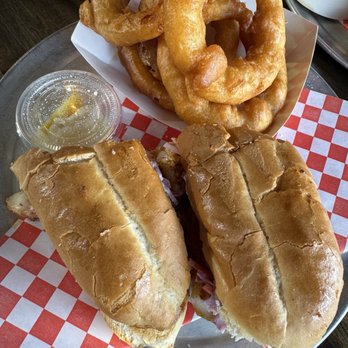 BURGER ME! - Updated July 2025 - 440 Photos & 691 Reviews - 6280 ...