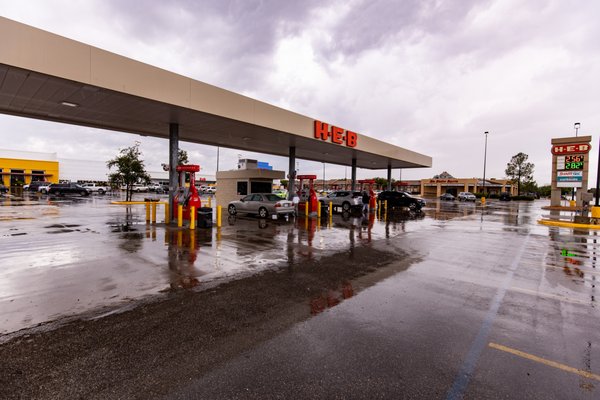 H-E-B - Updated October 2025 - 48 Photos & 60 Reviews - 3325 W Wadley ...