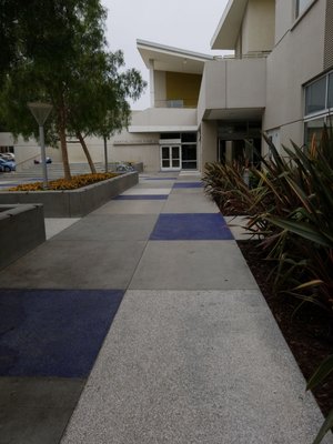 SANTA MONICA PUBLIC LIBRARY - MAIN LIBRARY - Updated October 2025 - 140 ...