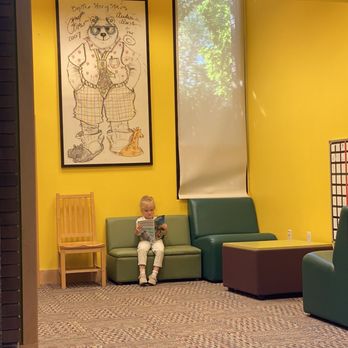 DOWNTOWN BEND LIBRARY - Updated December 2025 - 15 Photos & 11 Reviews ...