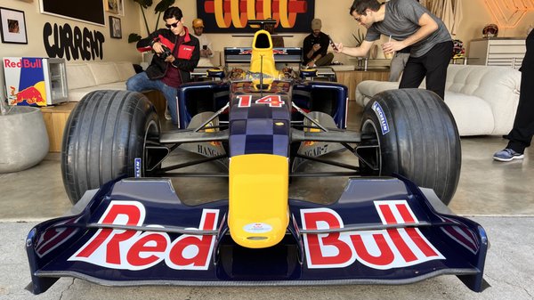 RACE SERVICE - Updated July 2025 - 11 Photos - 5126 Venice Blvd, Los ...