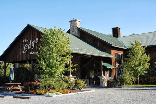 THE EDGE HOTEL - Updated January 2026 - 15 Photos & 18 Reviews - 3952 ...