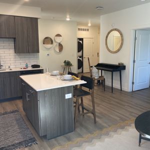 HUNING CASTLE NEIGHBORHOOD ASSOCIATION - Updated November 2024 ...