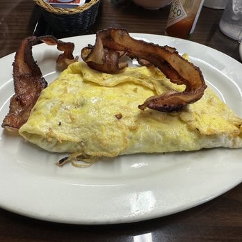 RUBY’S CAFE - Updated September 2025 - 24 Photos & 37 Reviews - 221 West Walnut Ave, Eunice ...