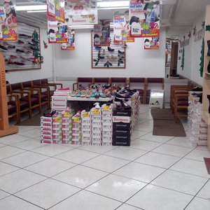 3 HERMANOS - Updated October 2025 - Paseo de los Heroes 9799, Tijuana ...