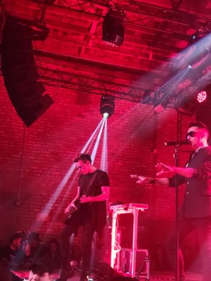 DISTRO MUSIC HALL - Updated June 2024 - 6815 Roosevelt Rd, Berwyn ...