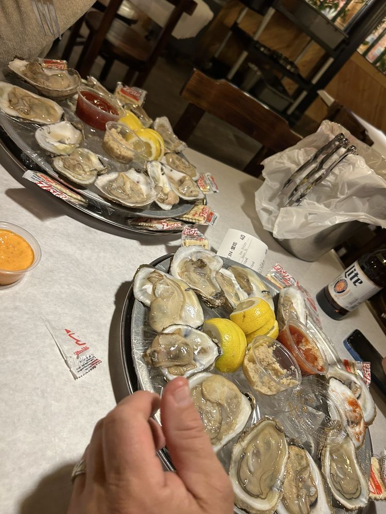 THE MADDEN CRAB - Updated October 2025 - 20 Photos & 27 Reviews - 803 S ...