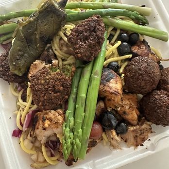 OCTOPUS FALAFEL TRUCK - Updated December 2025 - 675 Photos & 509 ...