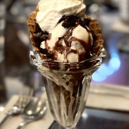 WHITE RABBIT DESSERT EXPERIENCE - Updated July 2025 - 390 Photos & 155 ...